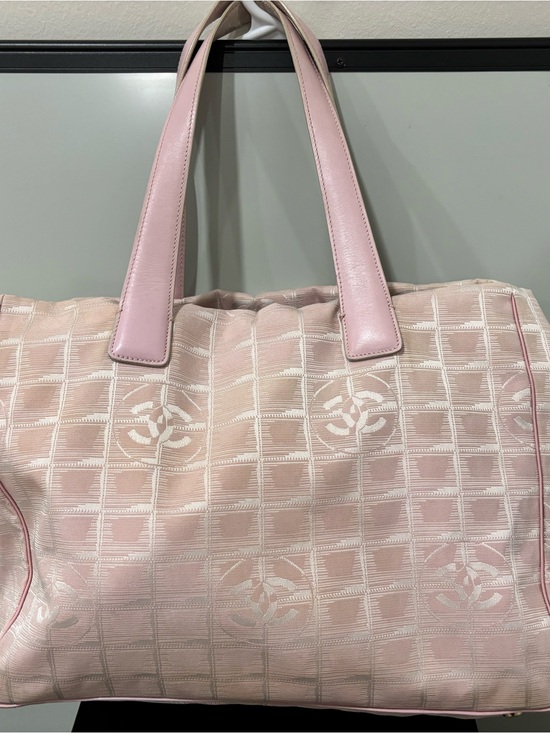 CHANEL | Bags | Chanel Pink Quilted Logo Tote Bag | Poshmark